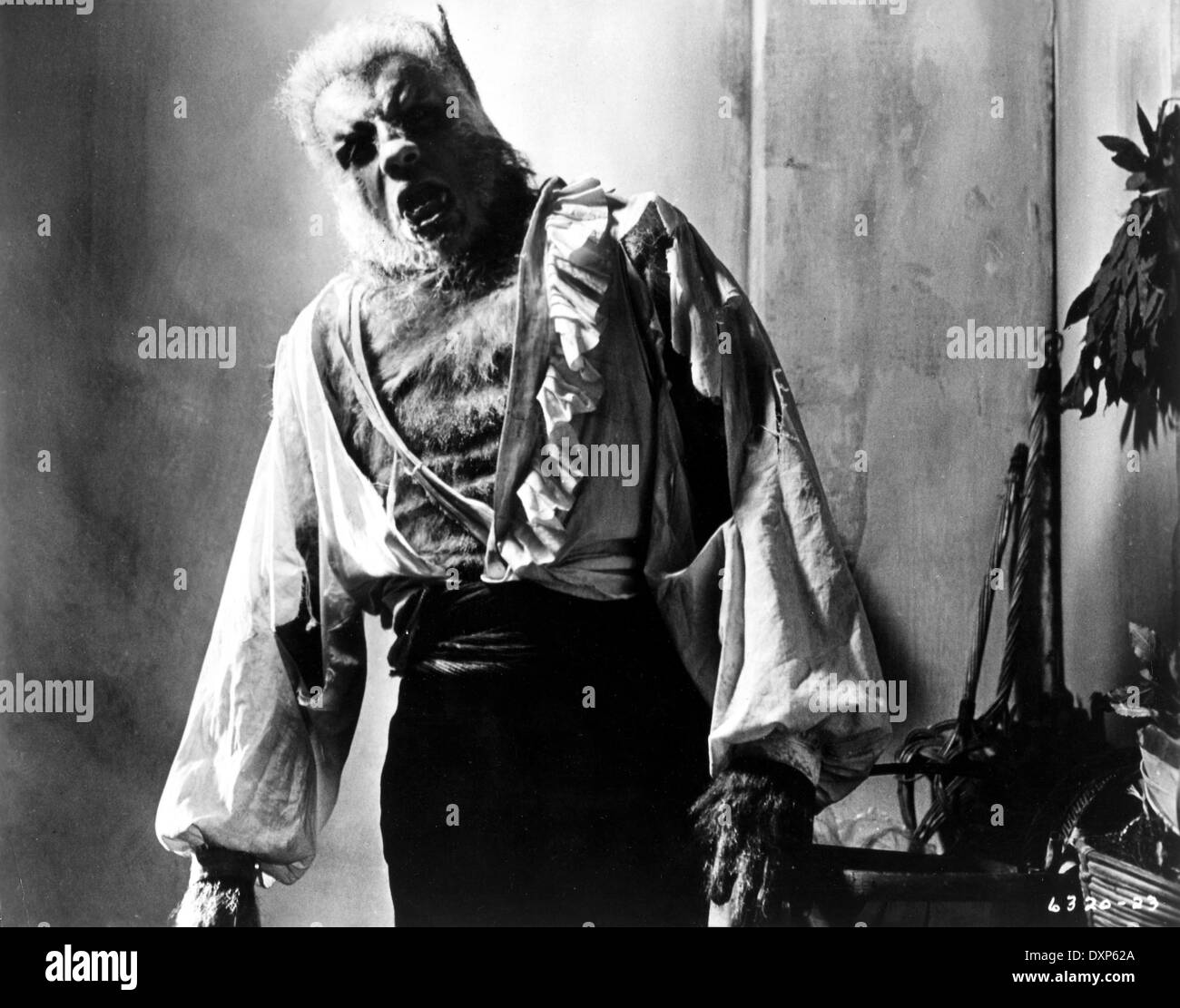 The curse of the werewolf oliver reed Black and White Stock Photos ...