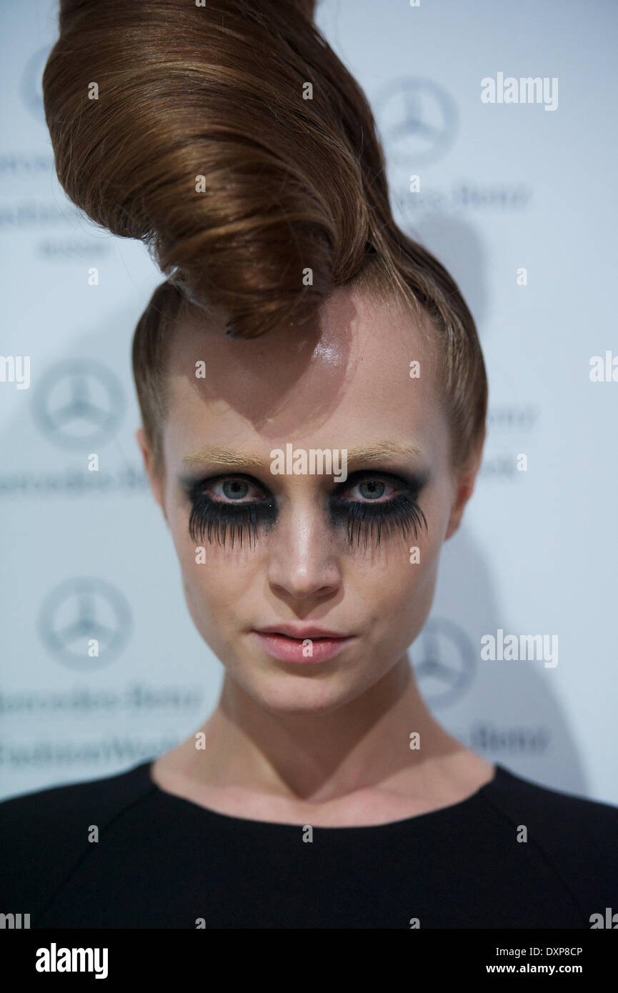 Moscow, Russia. 27th Mar, 2014. Models backstage prepare for the Tegin ...