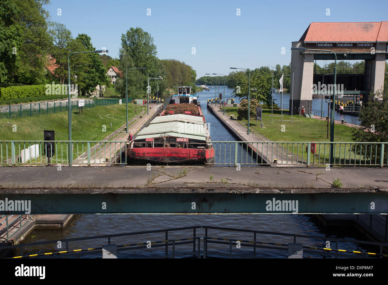 Berlin germany barge in lock hi-res stock photography and images - Alamy
