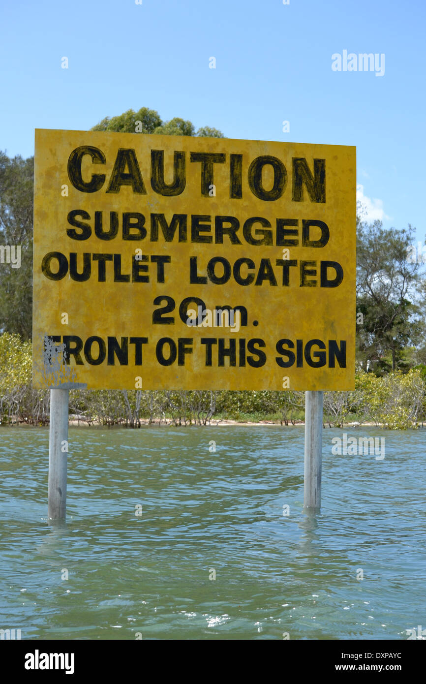 Submerged sign hi-res stock photography and images - Alamy