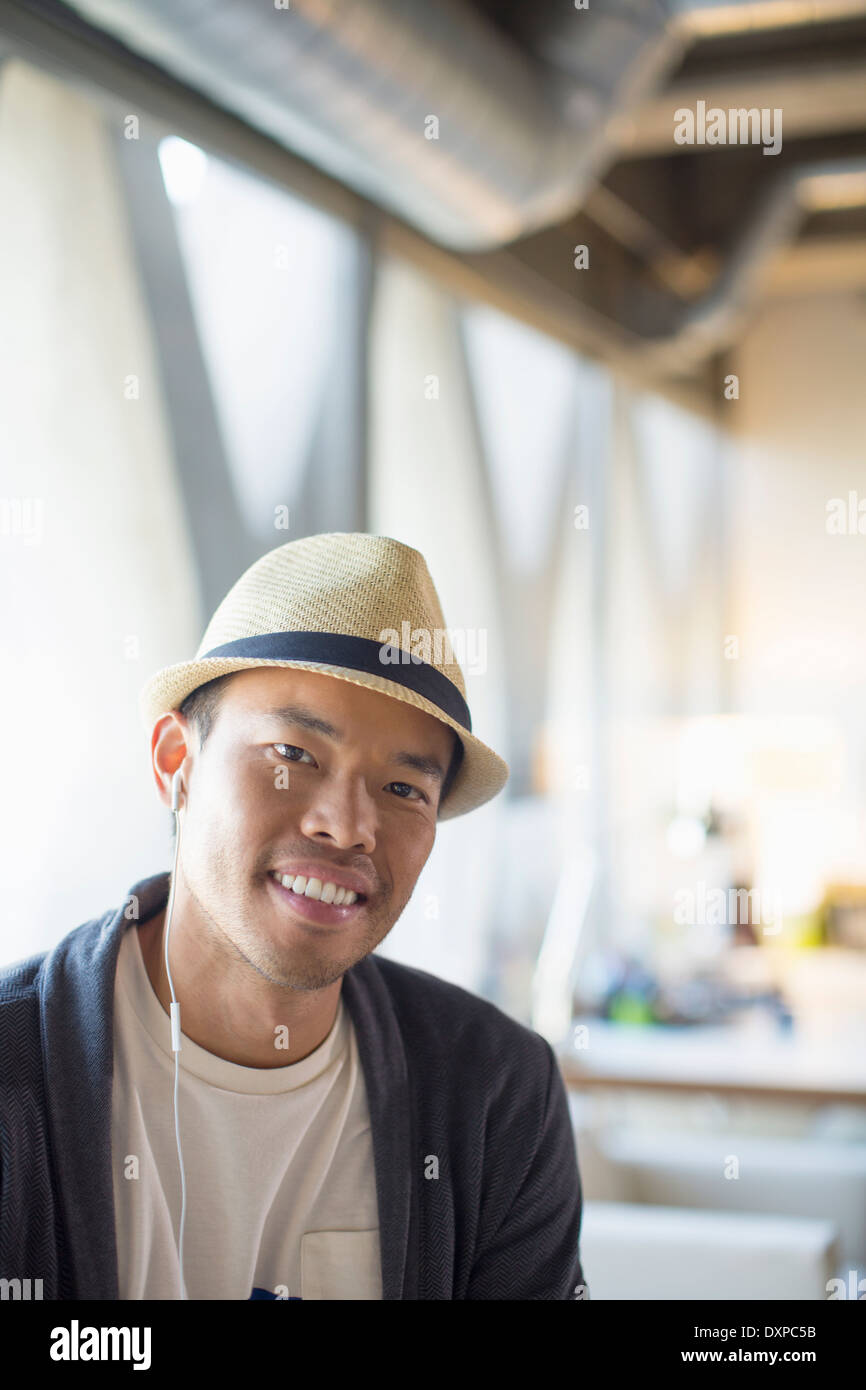 Male portrait fedora smiling hi-res stock photography and images - Alamy