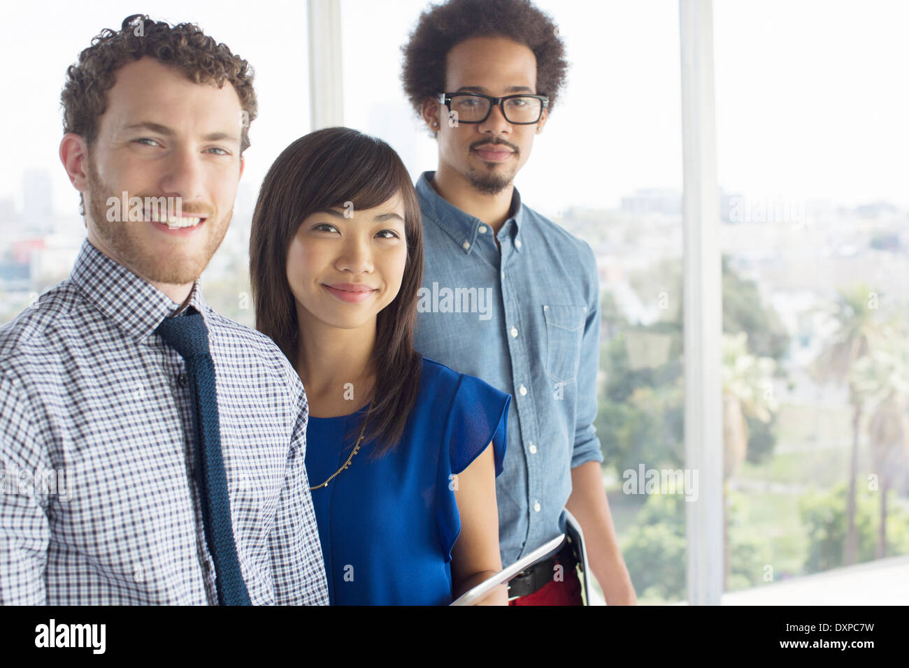 Portrait self confidence business hi-res stock photography and images ...