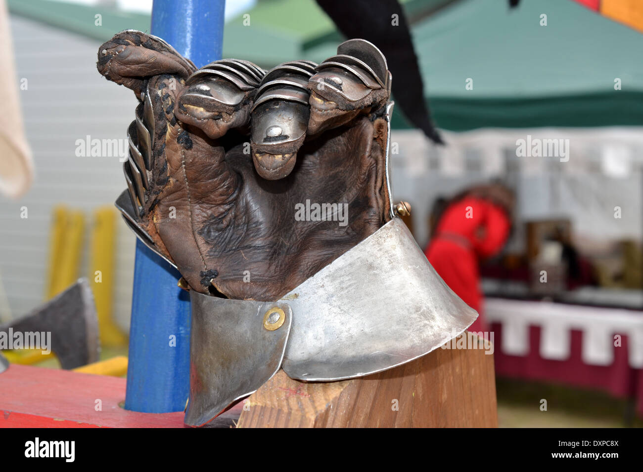 14th Century Medieval Gauntlets Stock Photo - Alamy