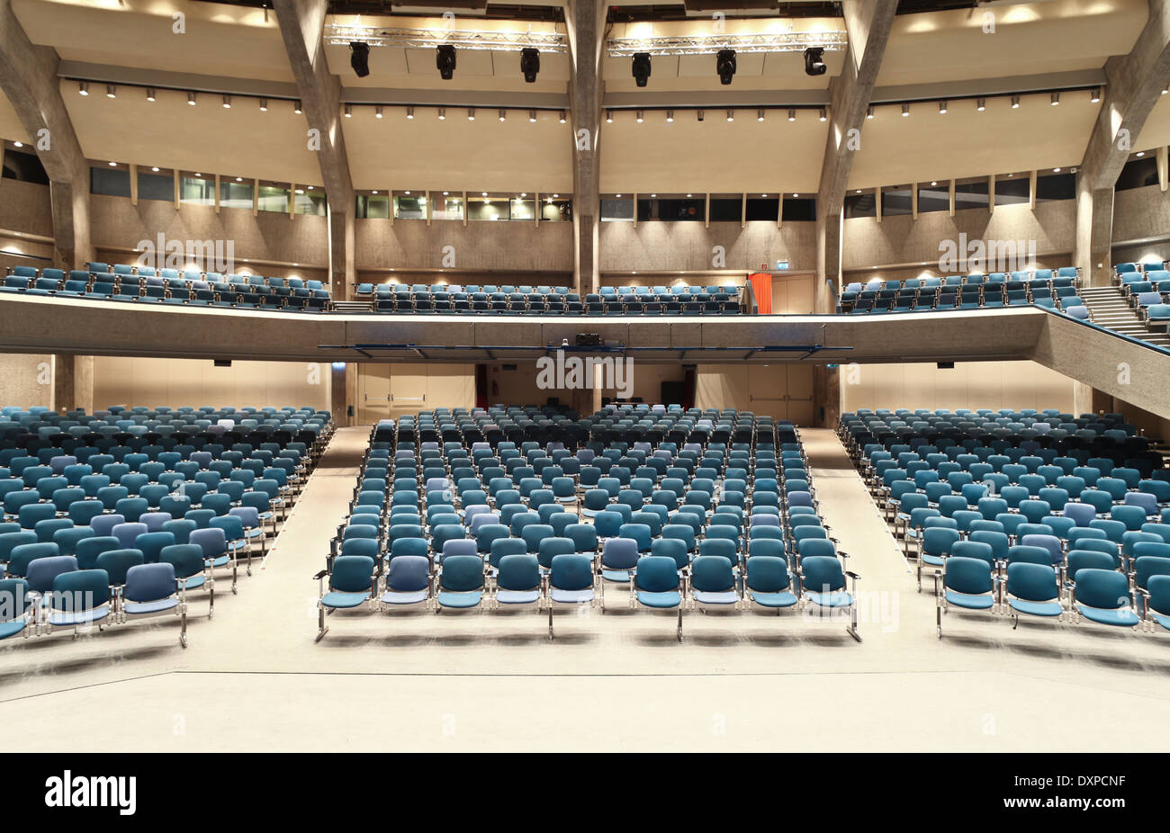 Indoor location for business conference Stock Photo - Alamy