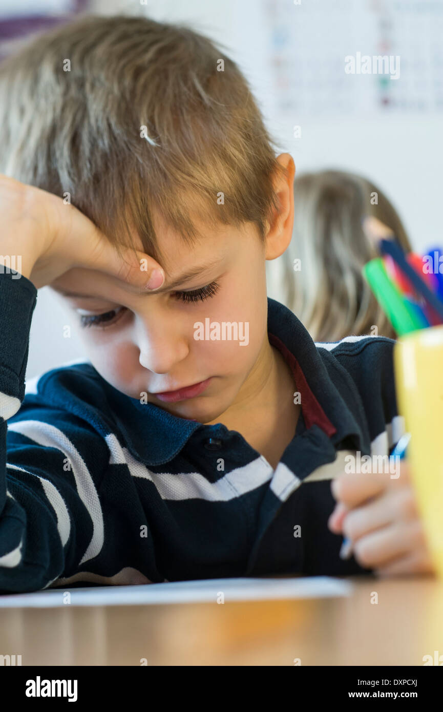 Schoolchild hi-res stock photography and images - Alamy