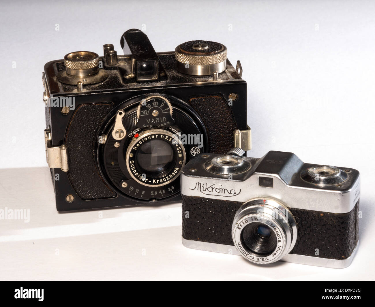Vintage camera icon hi-res stock photography and images - Alamy