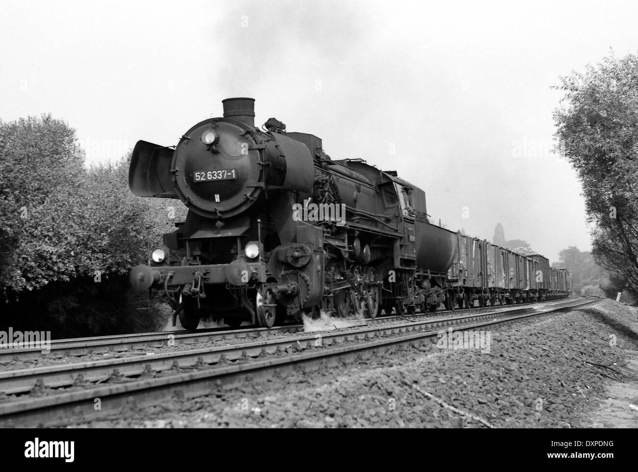 German class 50 steam locomotive hi-res stock photography and images ...
