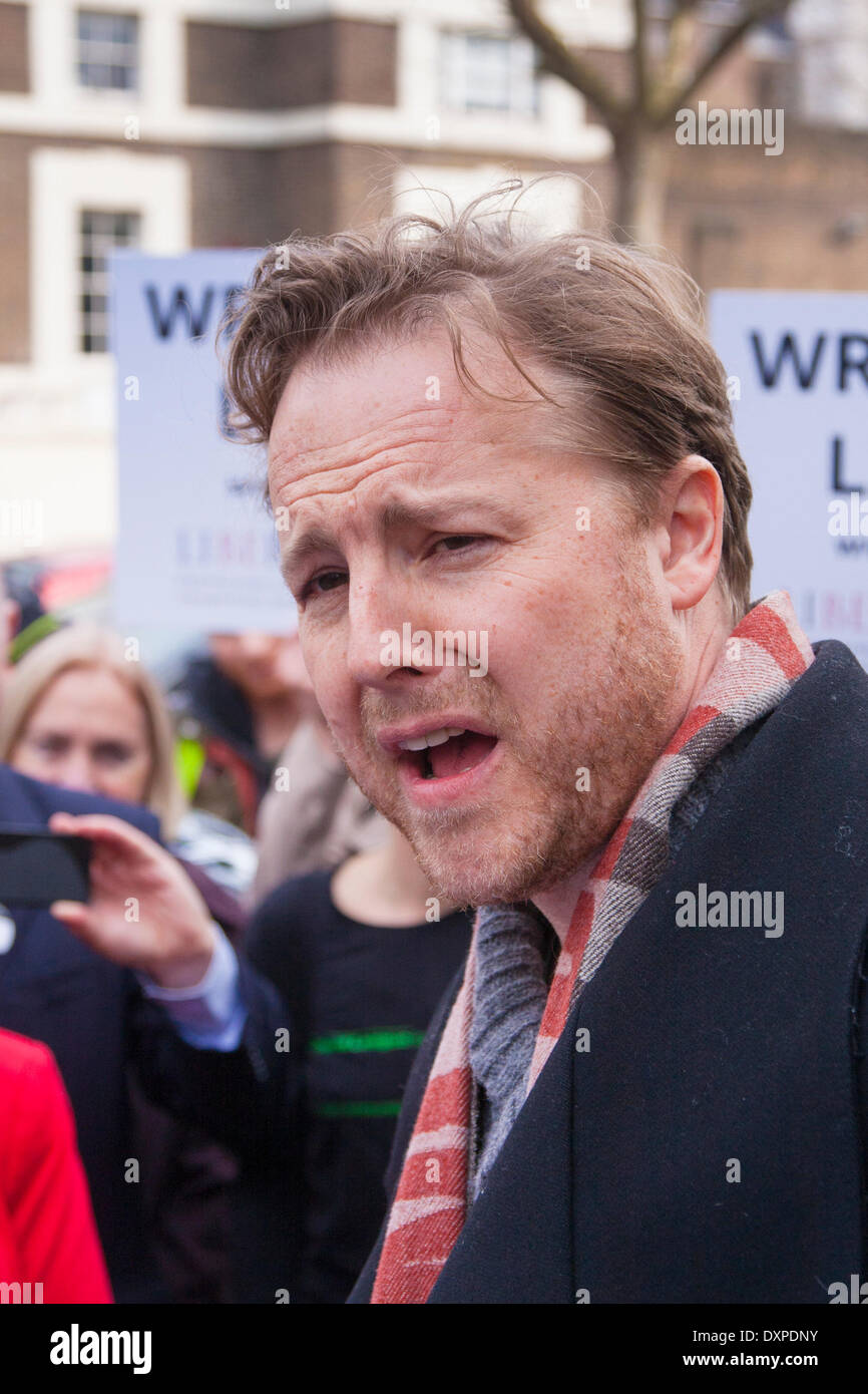 London, UK. March 28th 2014. Actor Sam West speaks as the Howard League ...
