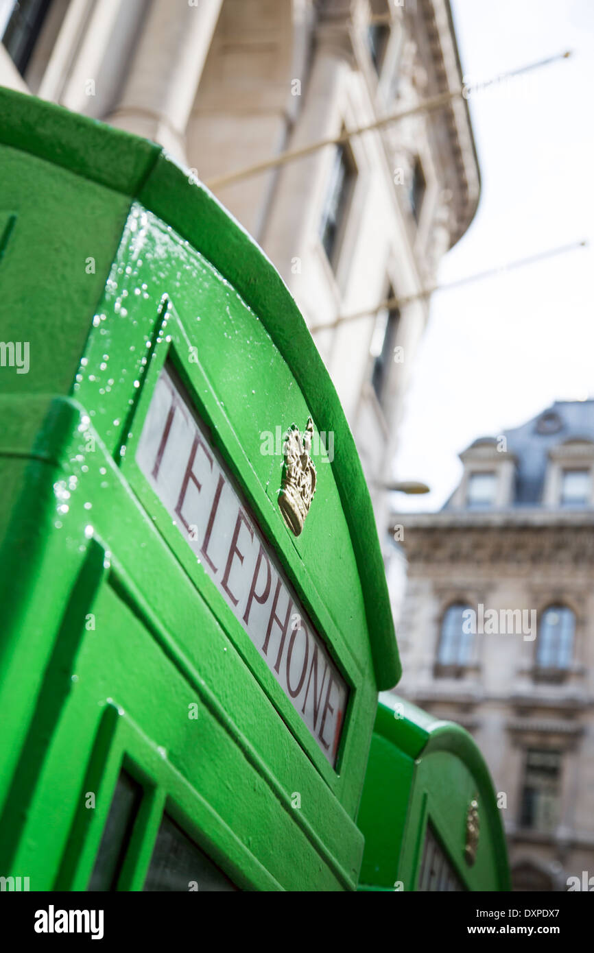Green telephone boxes hi-res stock photography and images - Alamy