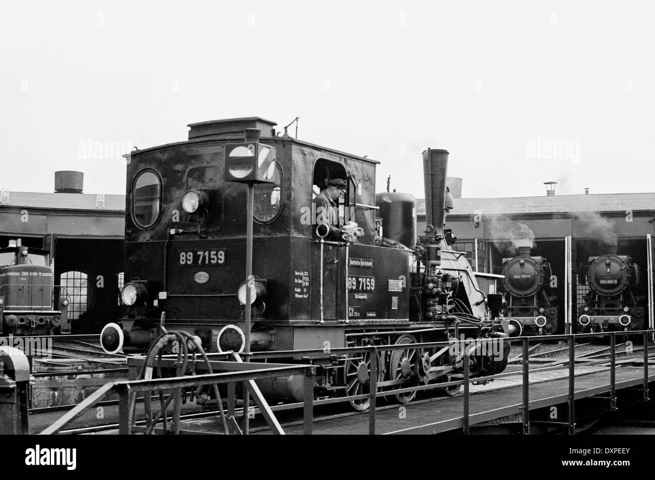 Stolberg, Germany, steam locomotive 89 7159 on the turntable in Bahnbetriebswerk Stock Photo - Alamy
