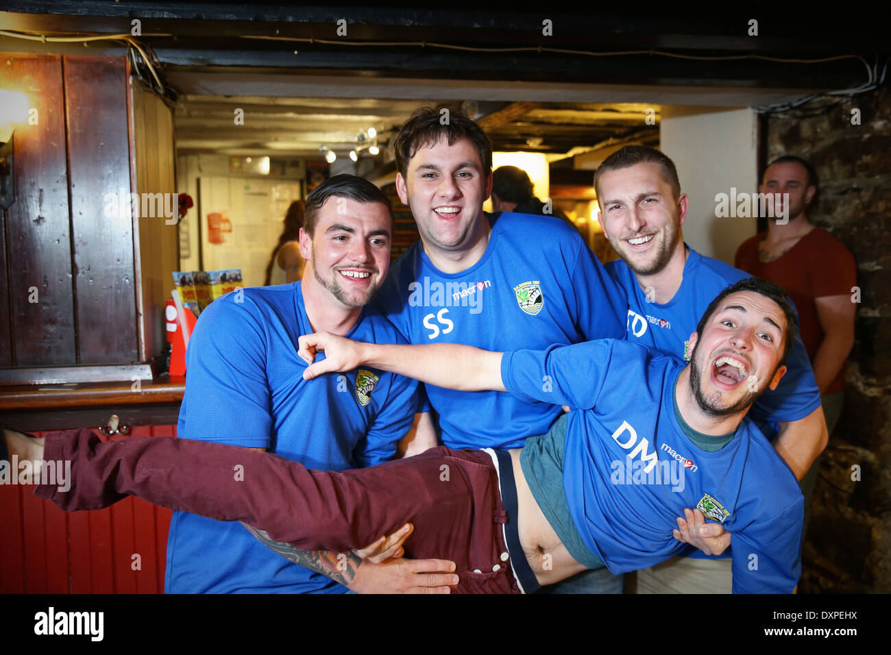 Celebrating in pub hi-res stock photography and images - Alamy