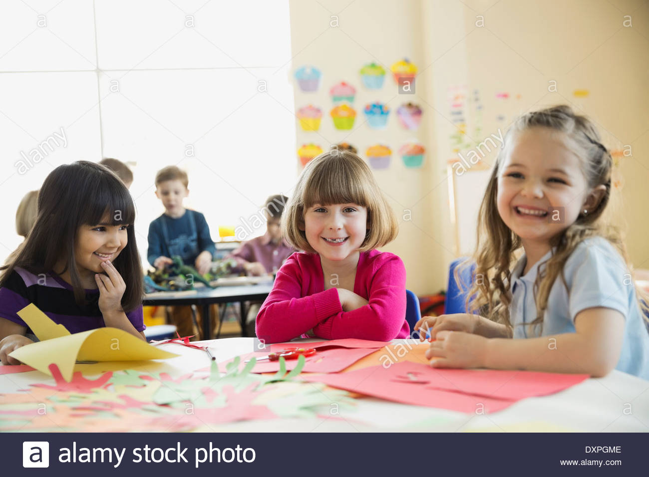 Elementary class hi-res stock photography and images - Alamy