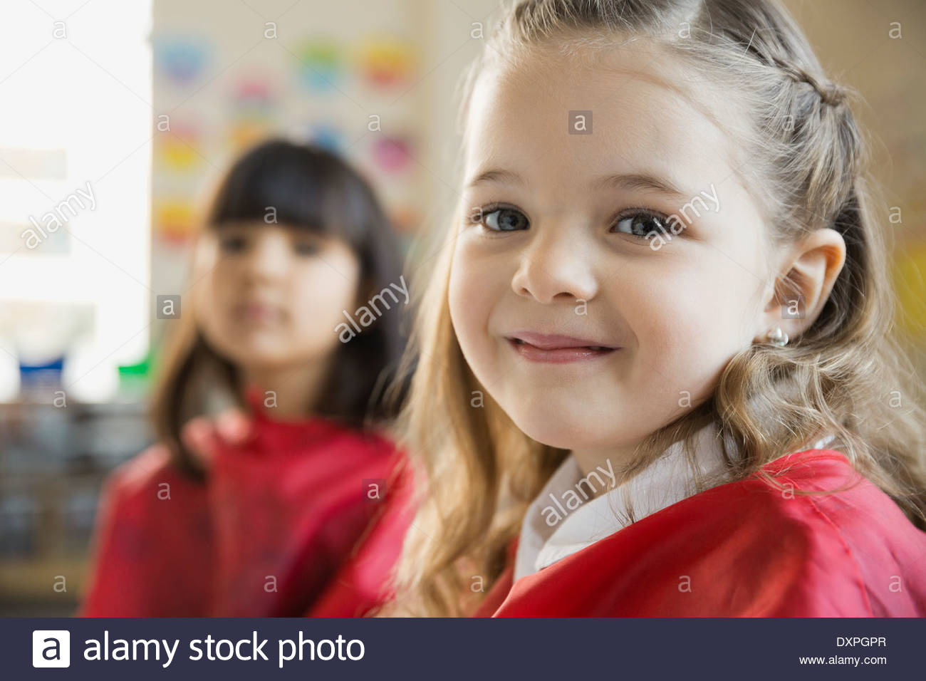 Elementary girls school hi-res stock photography and images - Alamy