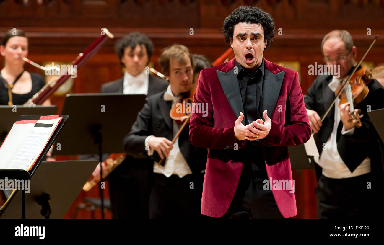 Rolando villazon hi-res stock photography and images - Alamy