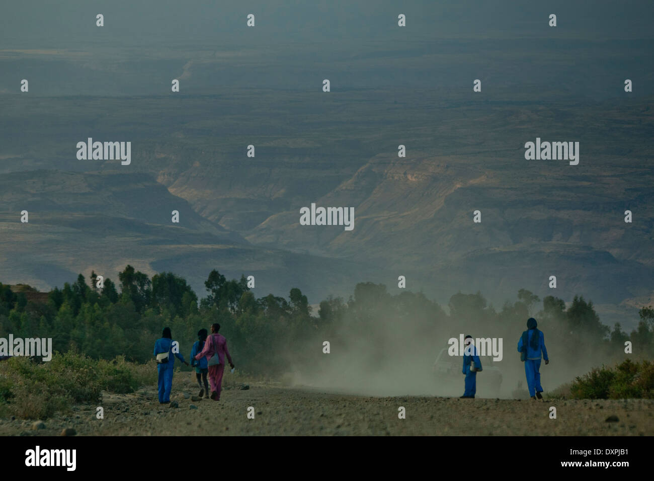 Ethiopian school children walking on Dusty Road in Simian Mountains ...