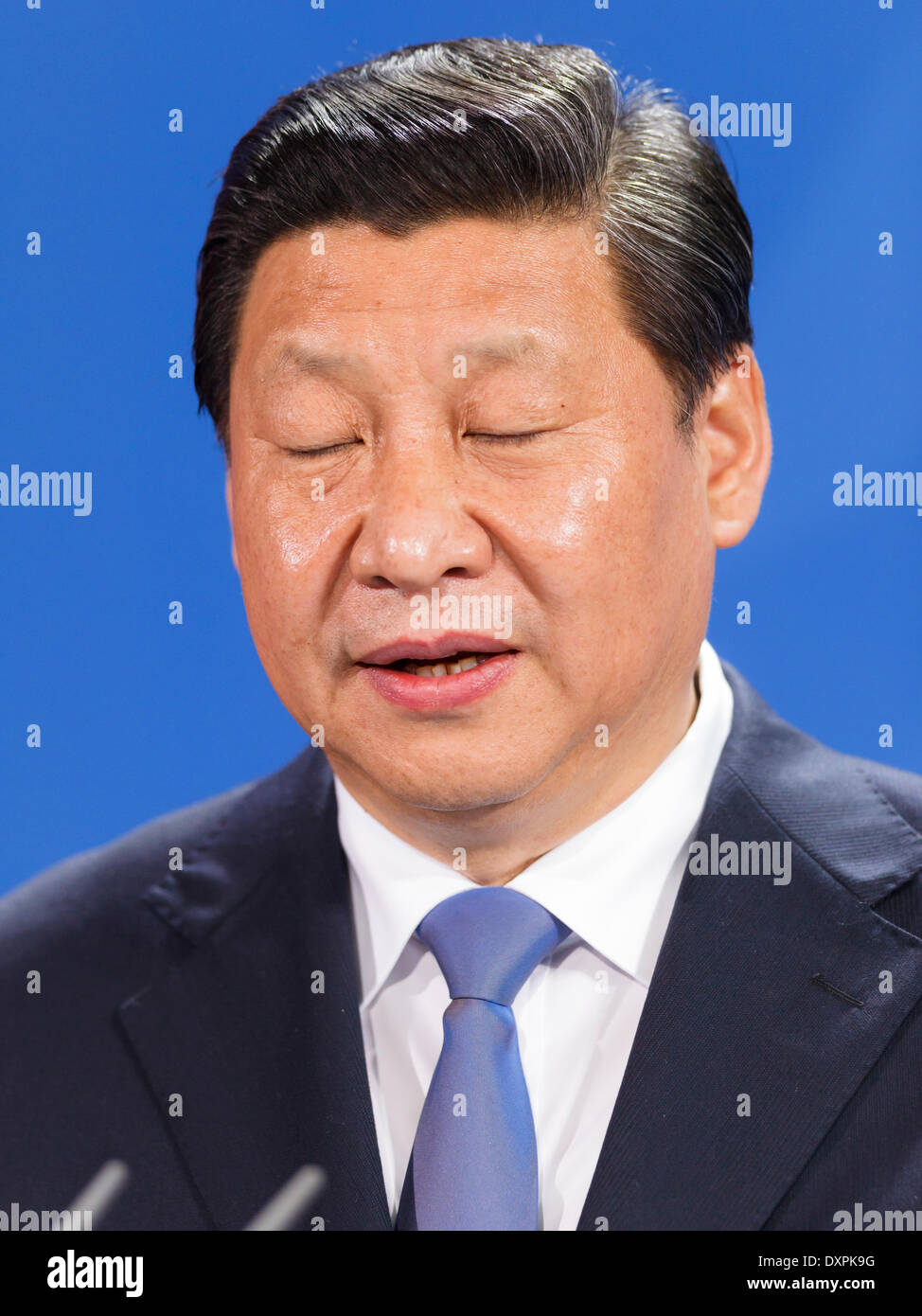 President of the peoples republic of china the german chancellor hi-res ...