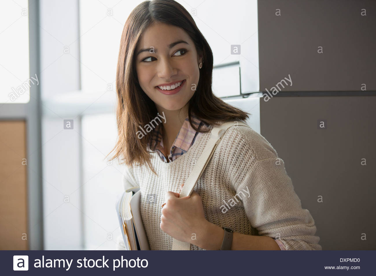 Smiling college student hi-res stock photography and images - Alamy