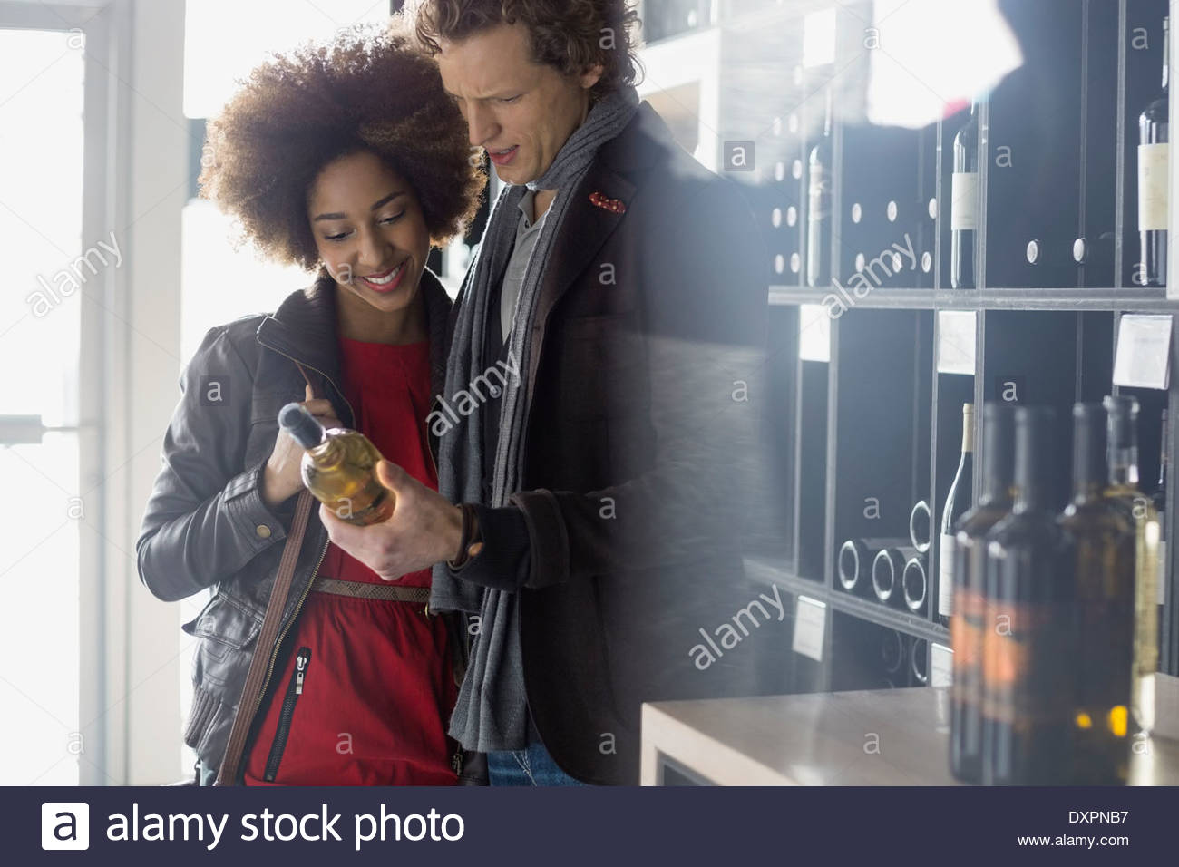 Man reading label hi-res stock photography and images - Alamy