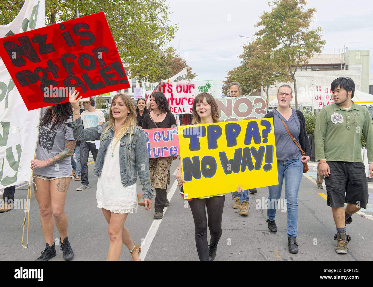 Leaked documents hi-res stock photography and images - Alamy