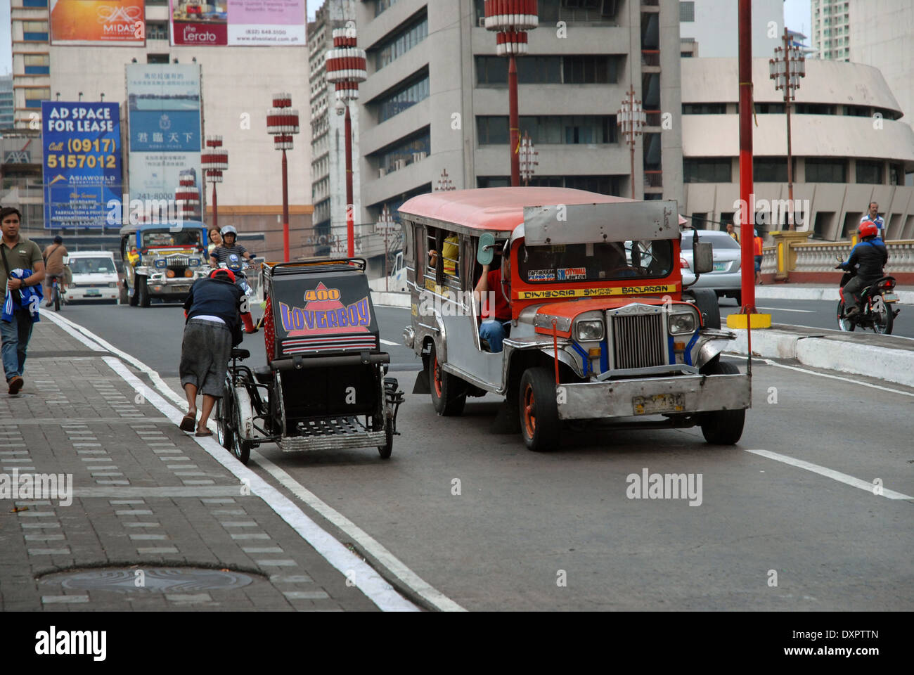 Jeepney, Manila, Philippines Stock Photo - Alamy