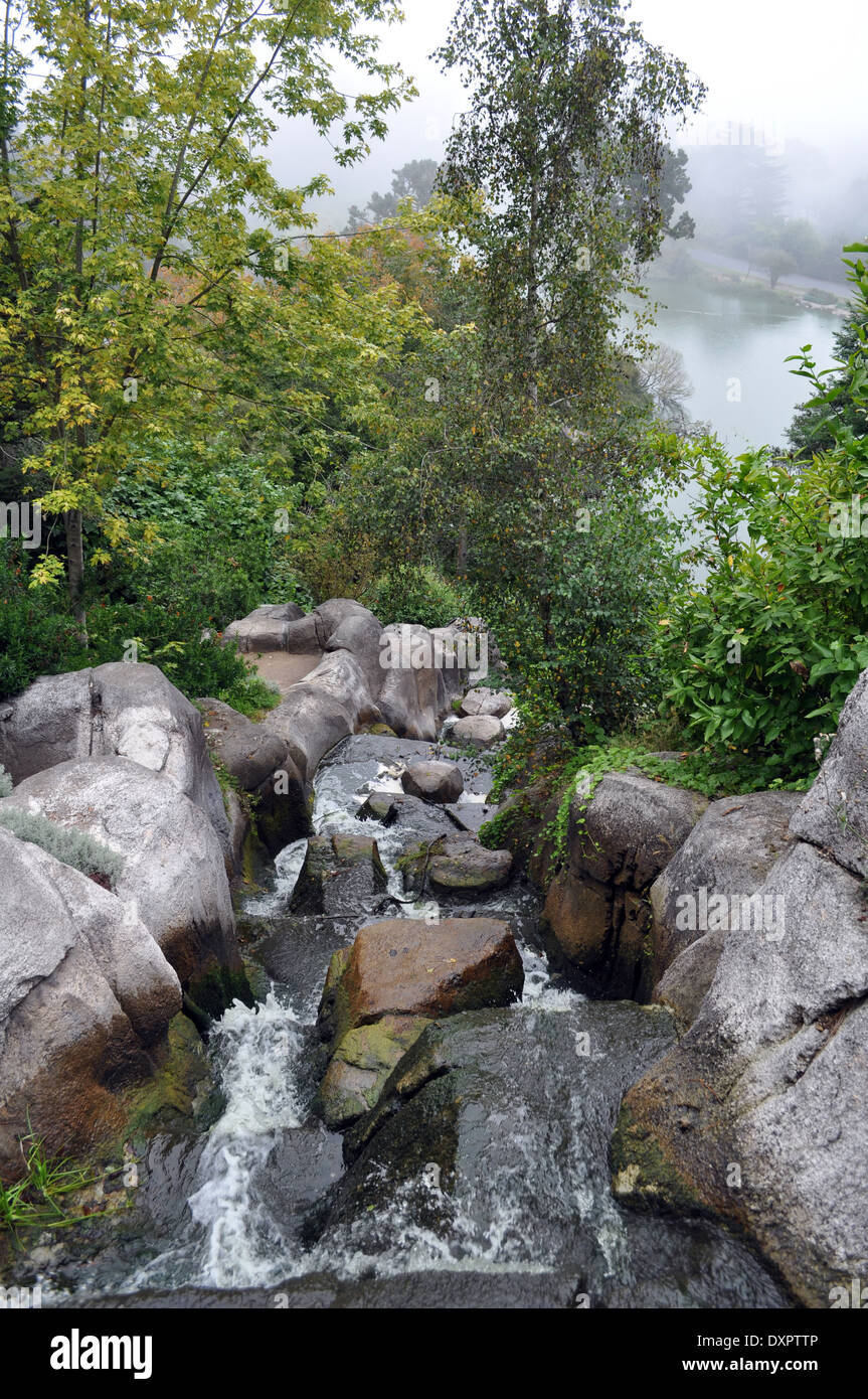 River stream lake waterfall stone hi-res stock photography and images ...