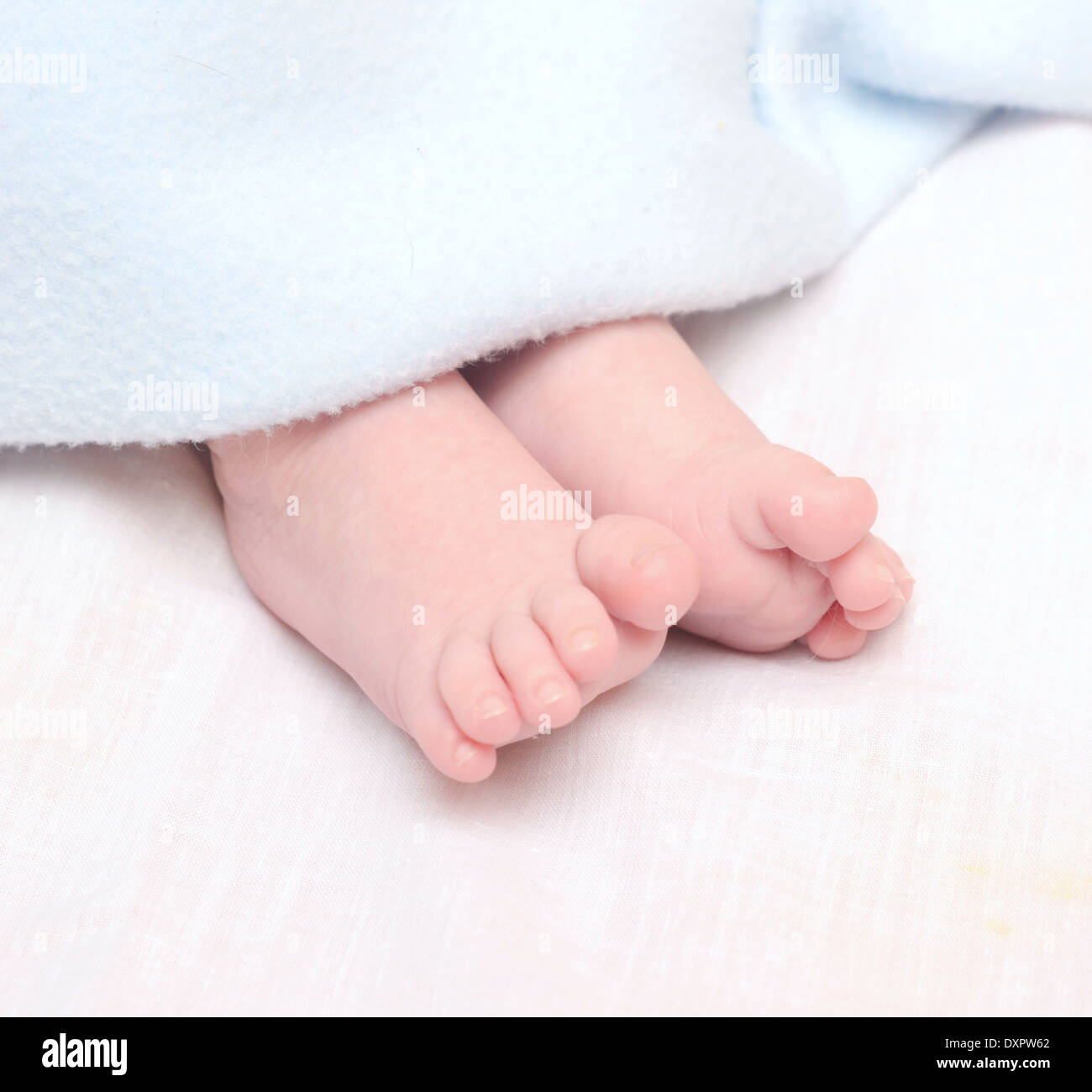 Feet Under High Resolution Stock Photography and Images - Alamy