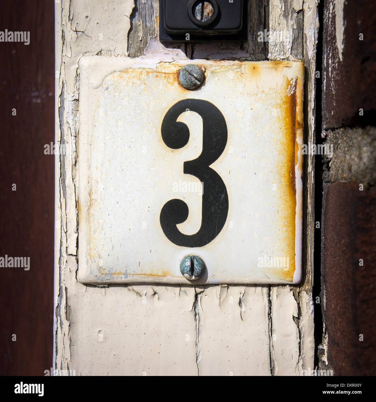 House number 3 sign hi-res stock photography and images - Alamy