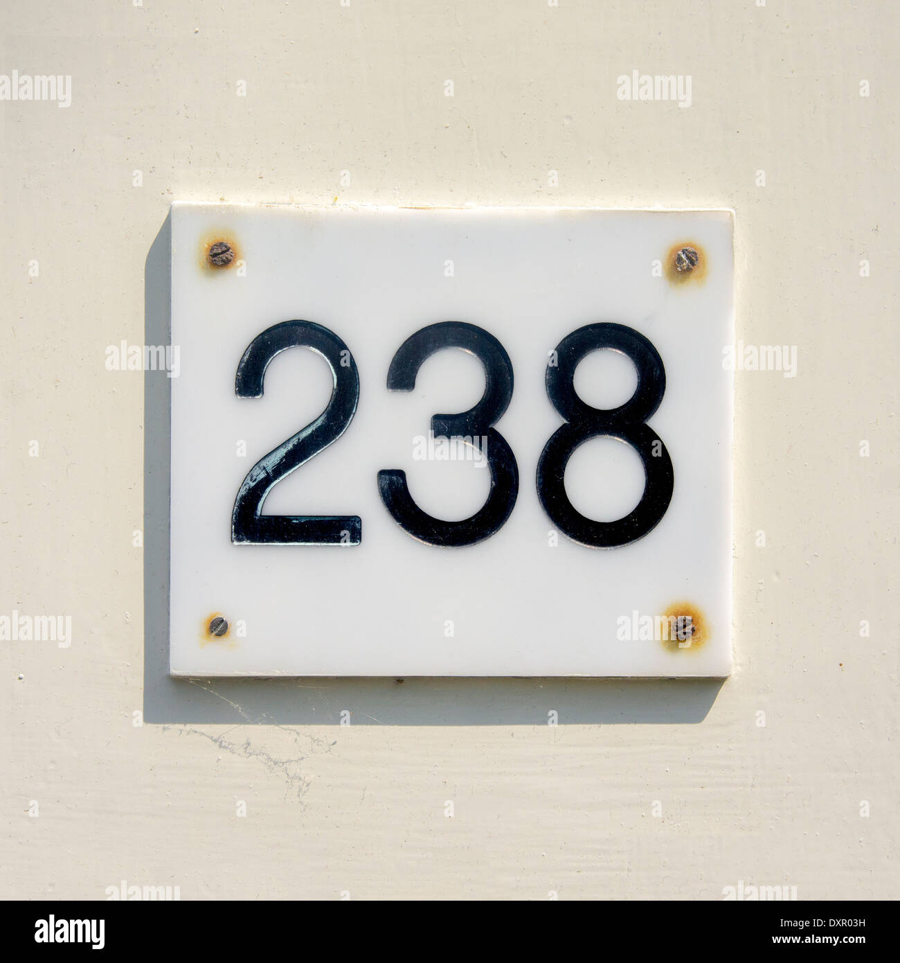 Three hundred thirty two hi-res stock photography and images - Alamy