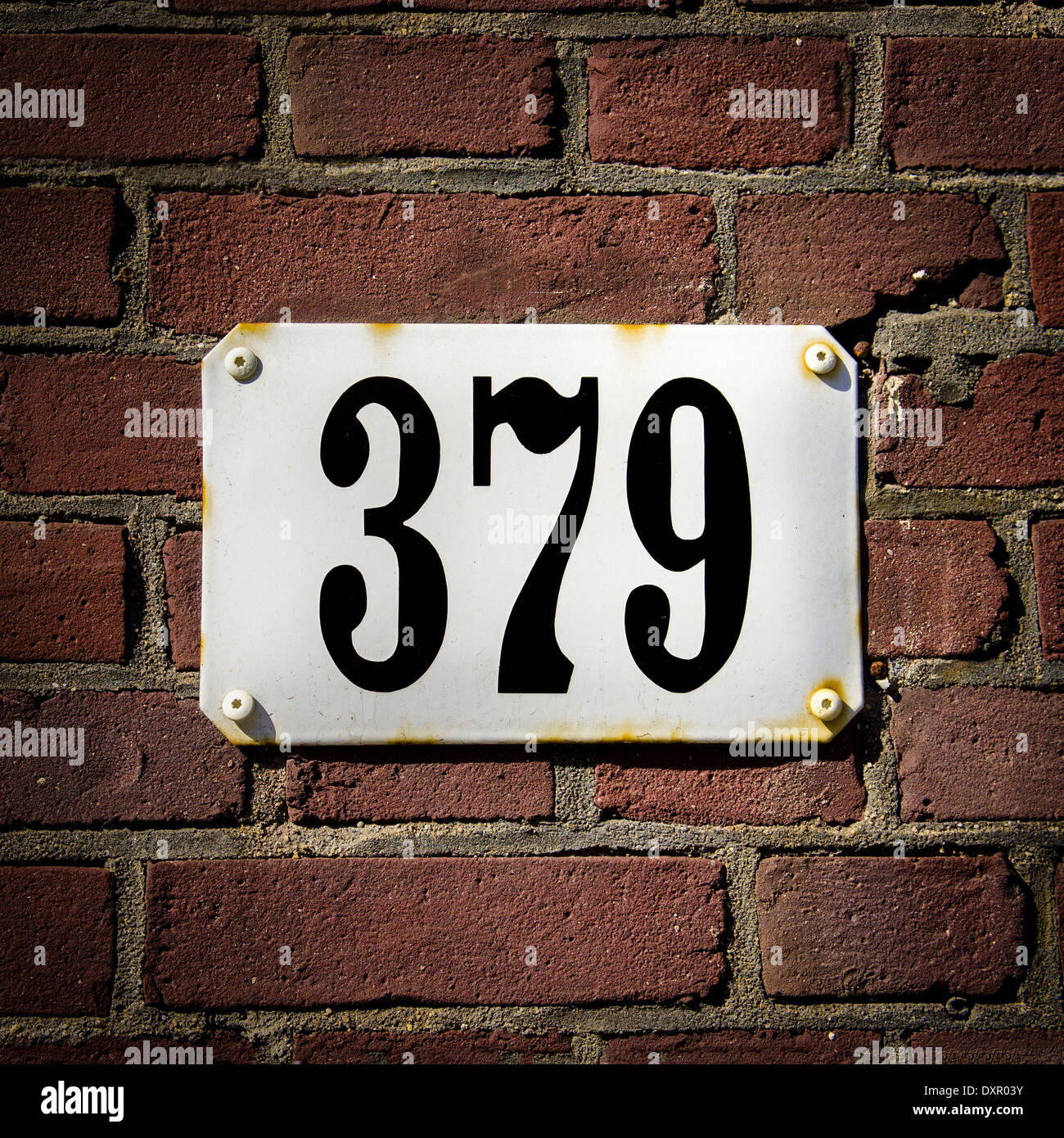 Nine hundred seventy seven hi-res stock photography and images - Alamy