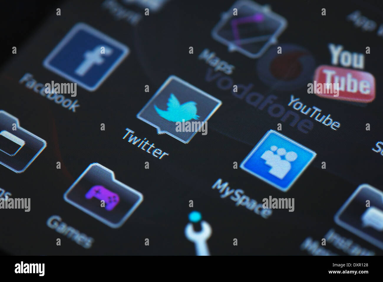 Mobile Smart Phone display showing social networking apps Stock Photo ...