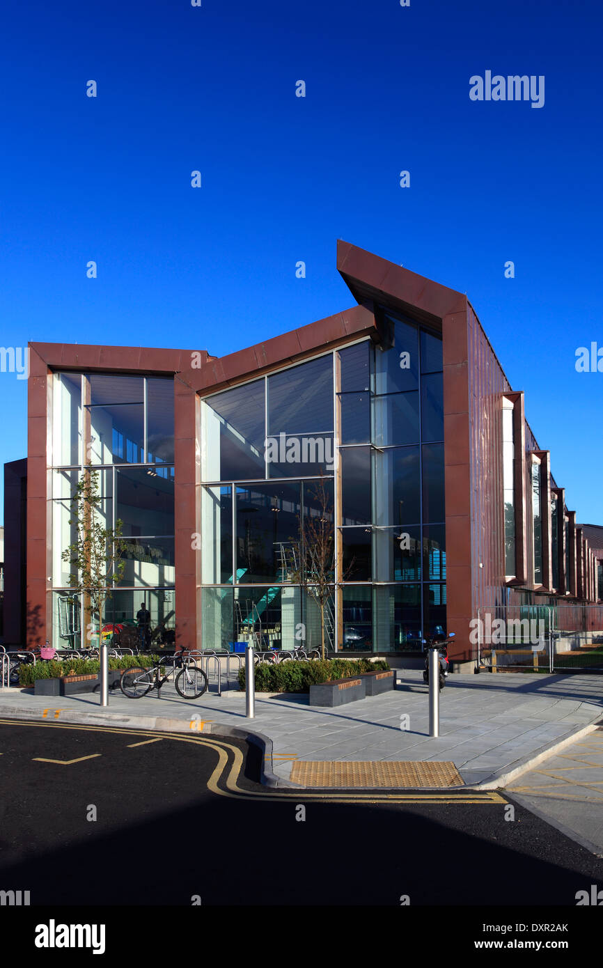 Exterior of the new Aquarina Swimming Pool, Splash Point, Worthing town ...