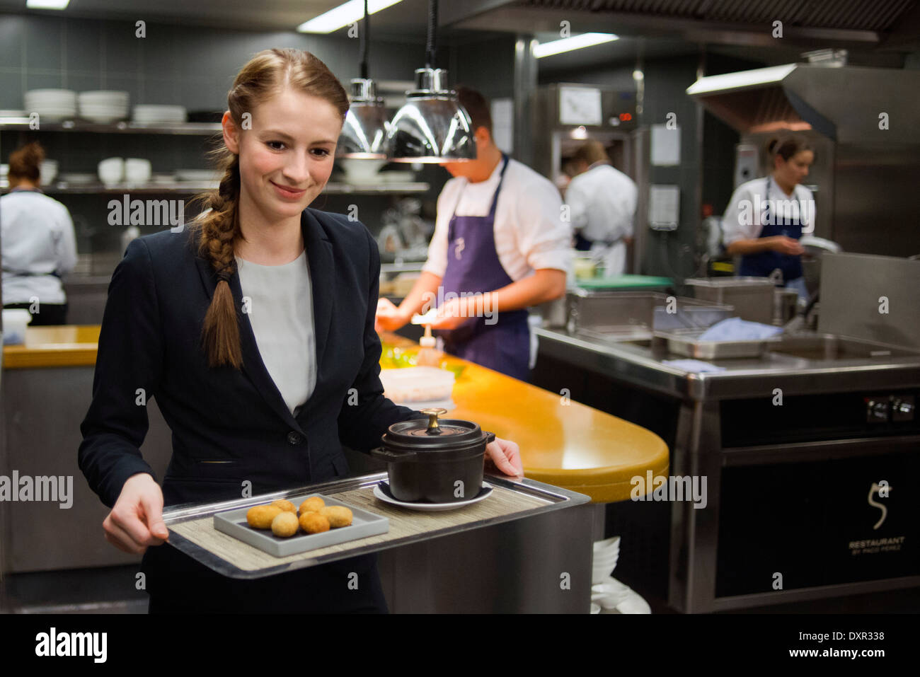 Michelin star restaurant kitchen hi-res stock photography and images ...