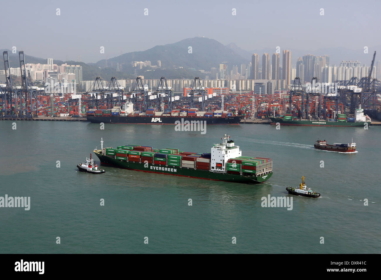 Hong Kong, China, container ships in the Hong Kong International ...