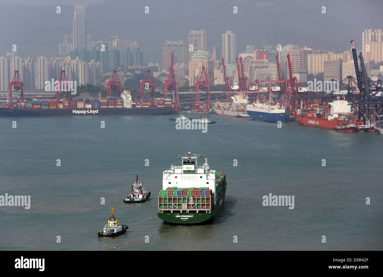 Hong Kong, China, container ships in the Hong Kong International ...