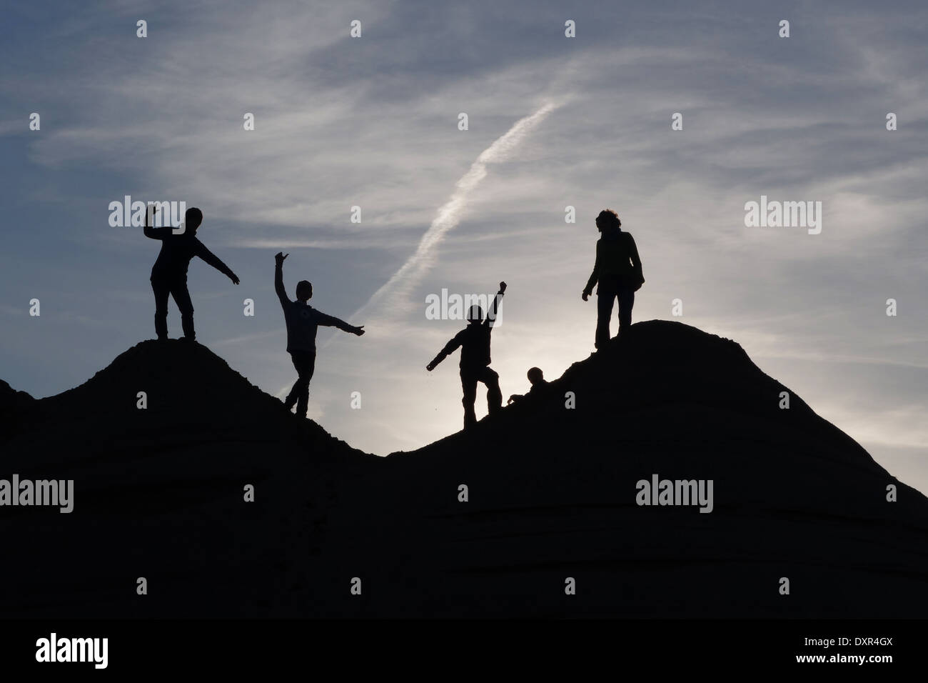 Bottom silhouette hi-res stock photography and images - Alamy
