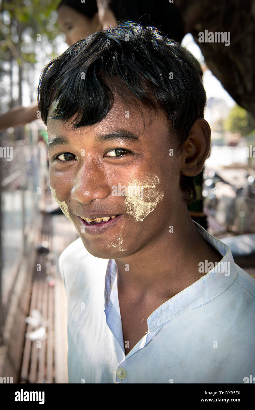 Myanmar, Bago, Portrait Stock Photo - Alamy