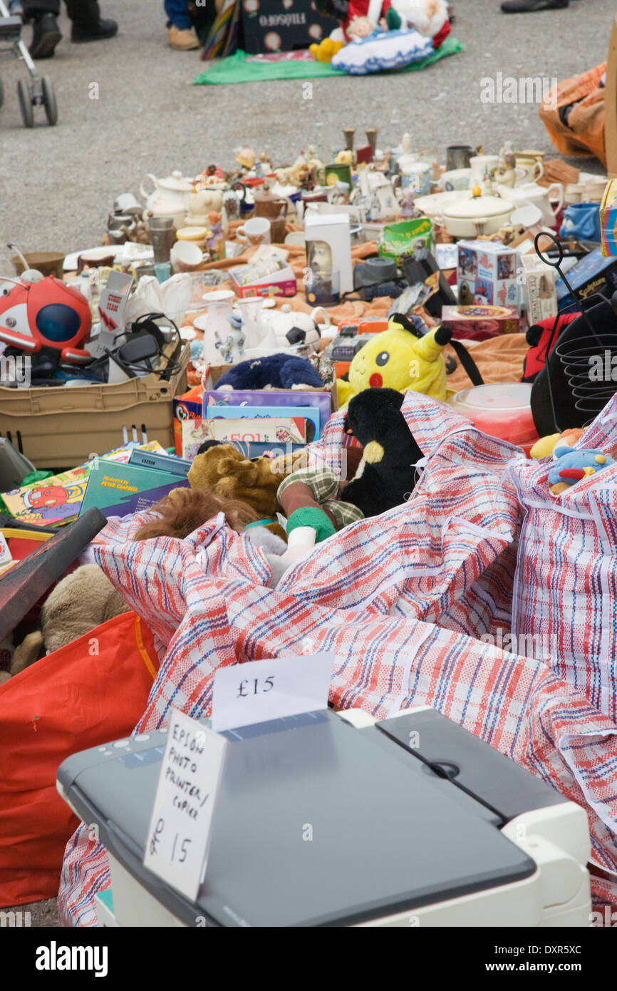 Car boot sale Stock Photo - Alamy