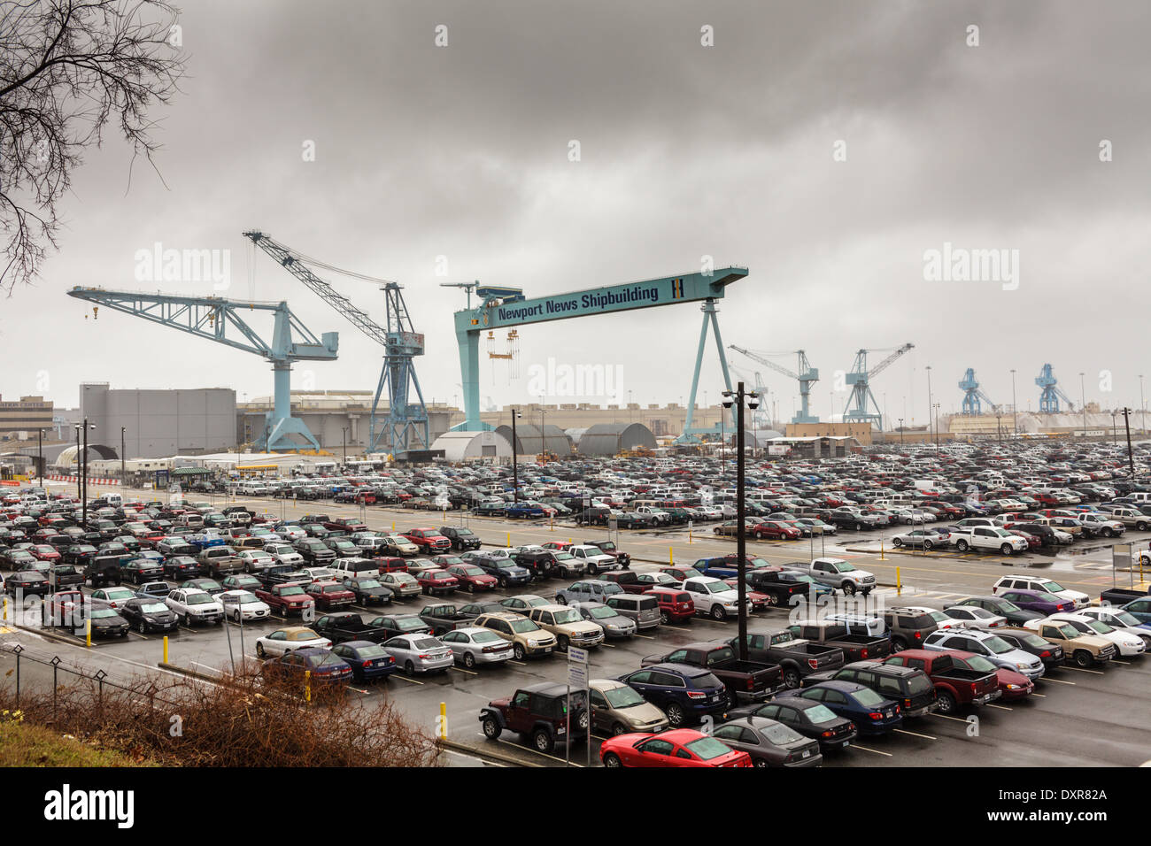 The massive Newport News Shipbuilding and Dry Dock Company, Hampton ...