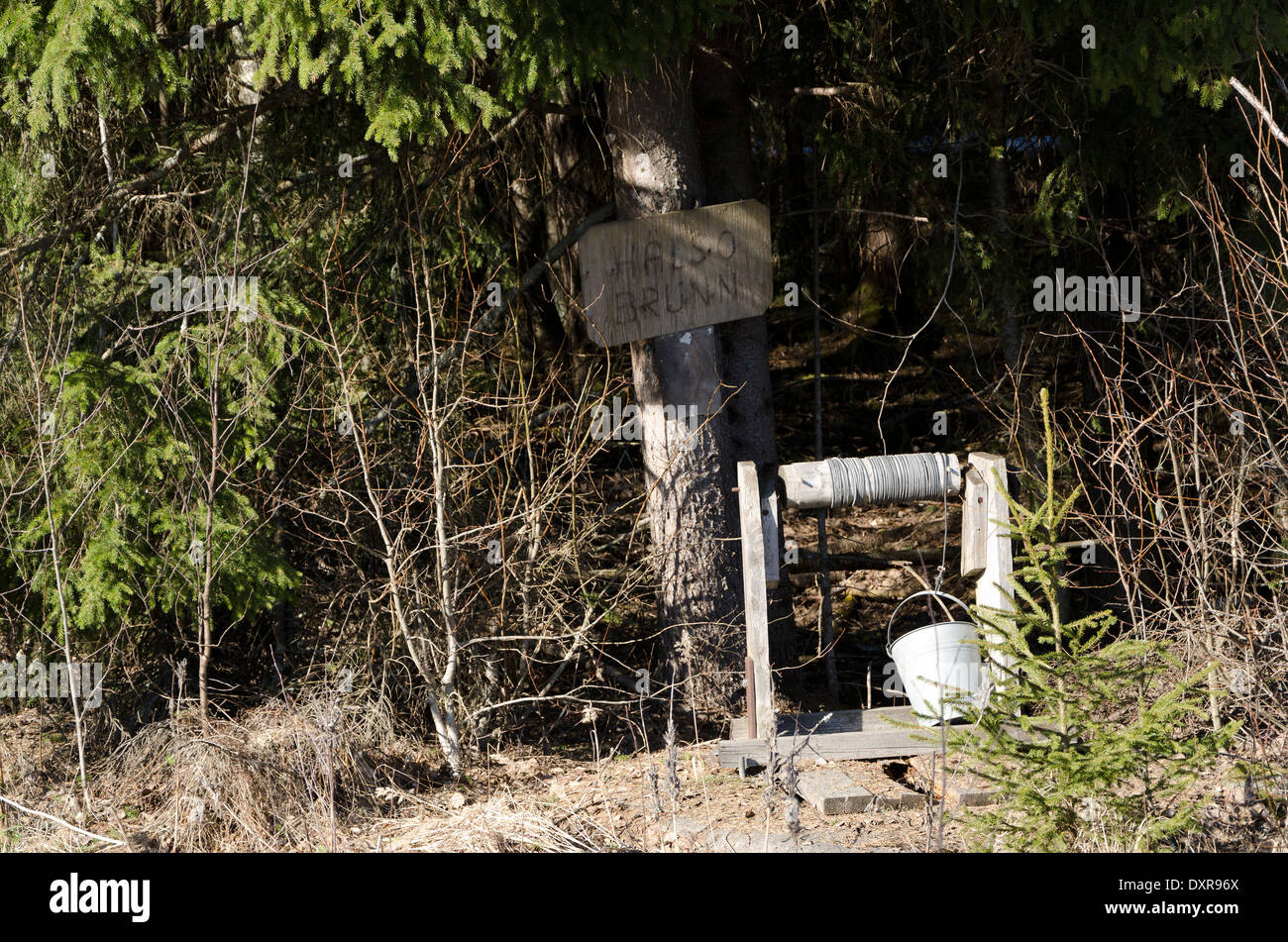 Well bucket winch hi-res stock photography and images - Alamy