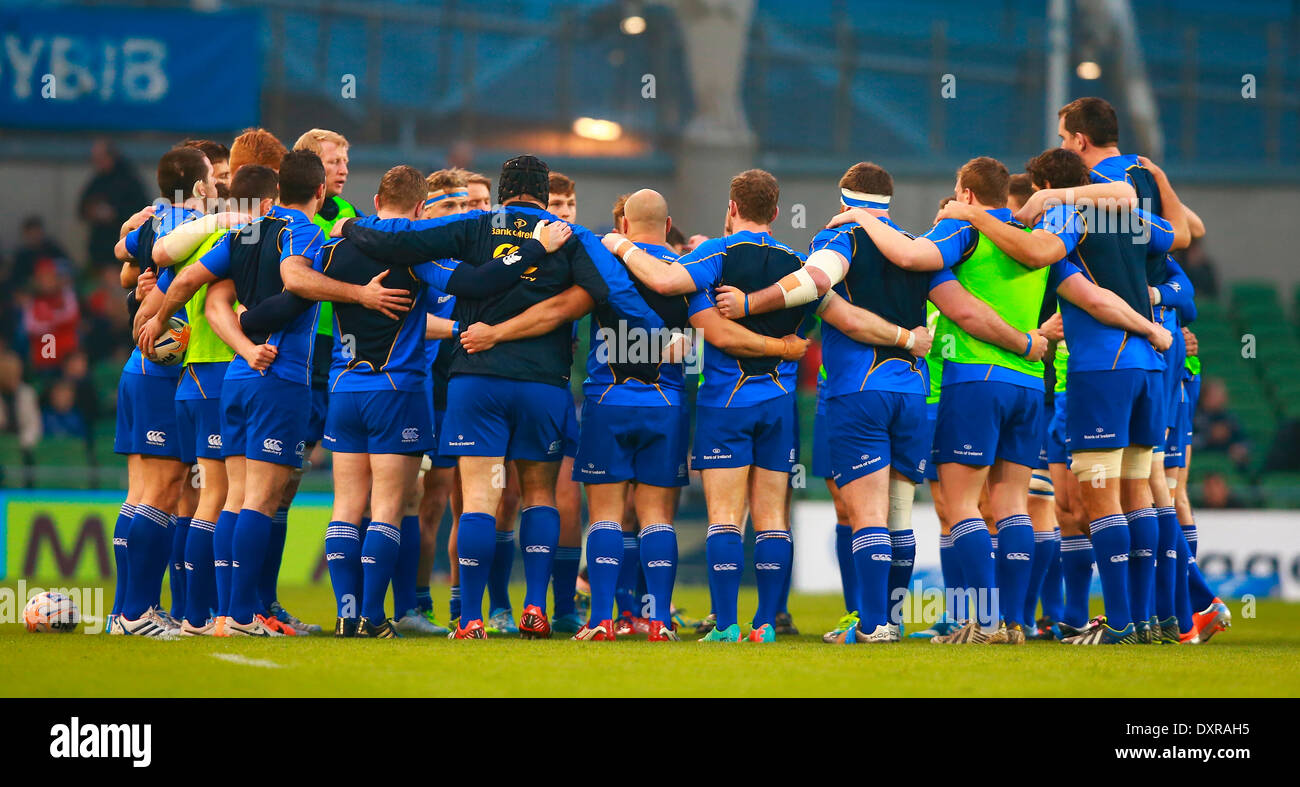 Dublin, Ireland. 29th Mar, 2014. Leinster team huddle before the ...
