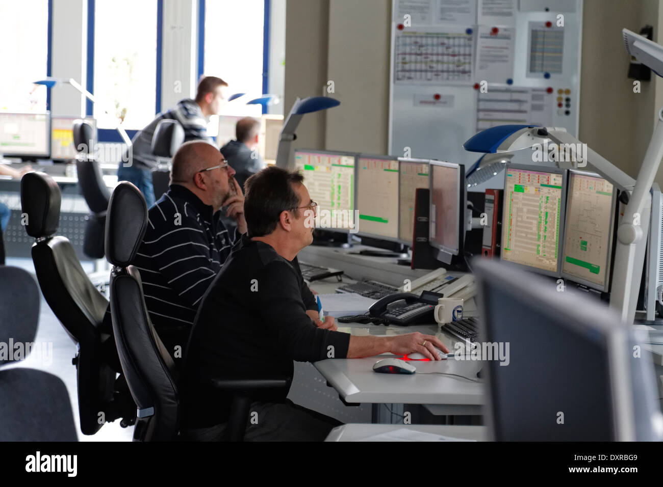 Master control room hi-res stock photography and images - Alamy