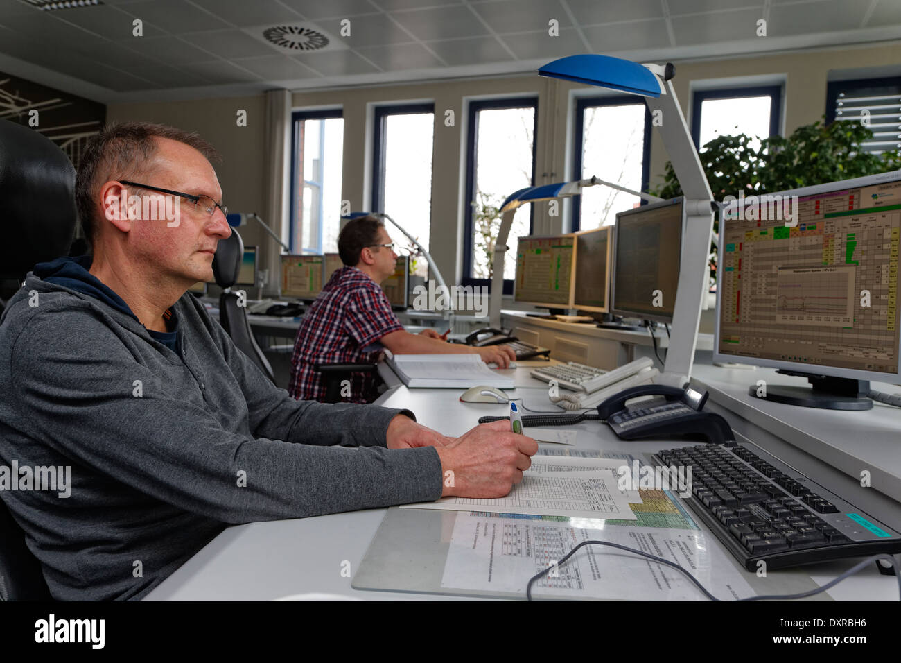 Master control room hi-res stock photography and images - Alamy