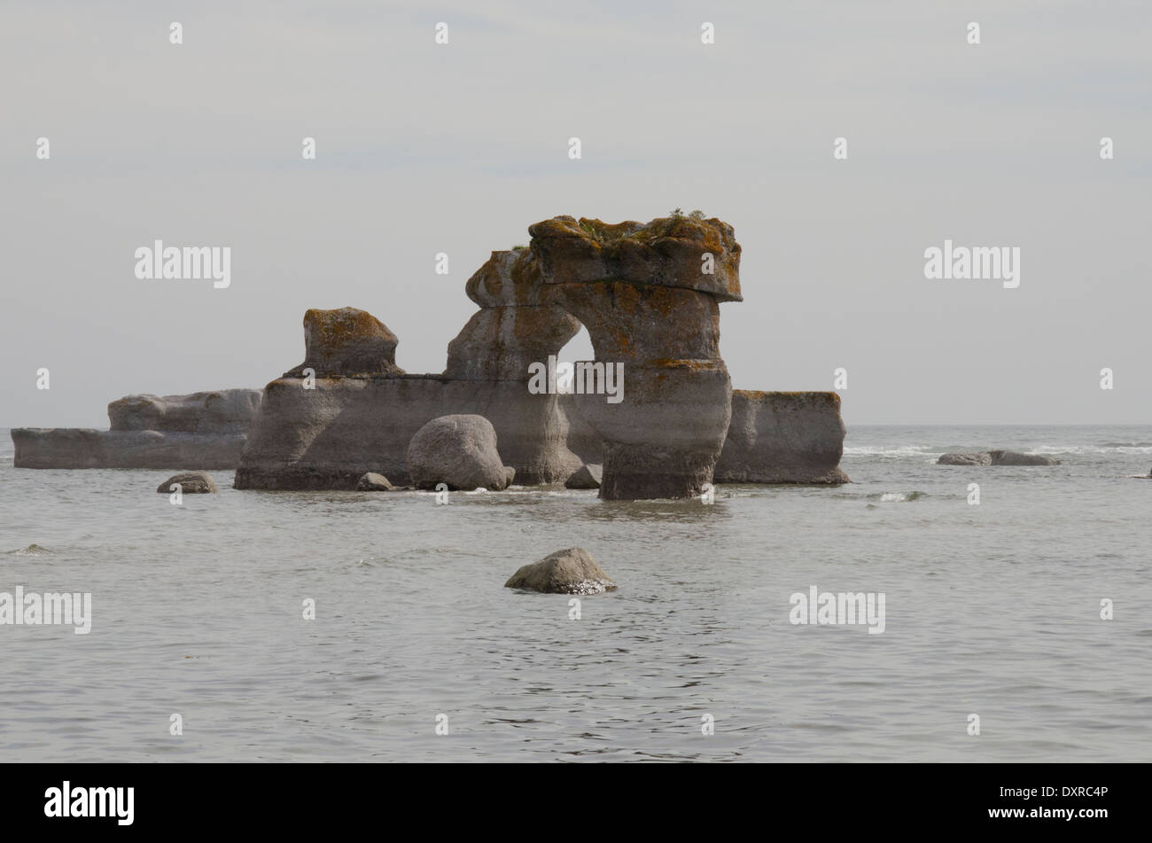 Mingan archipelago national park hi-res stock photography and images ...