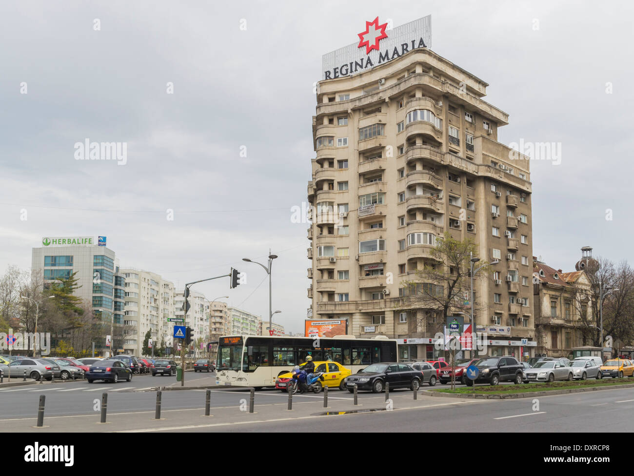 Victory Square, Bucharest, Romania Stock Photo - Alamy