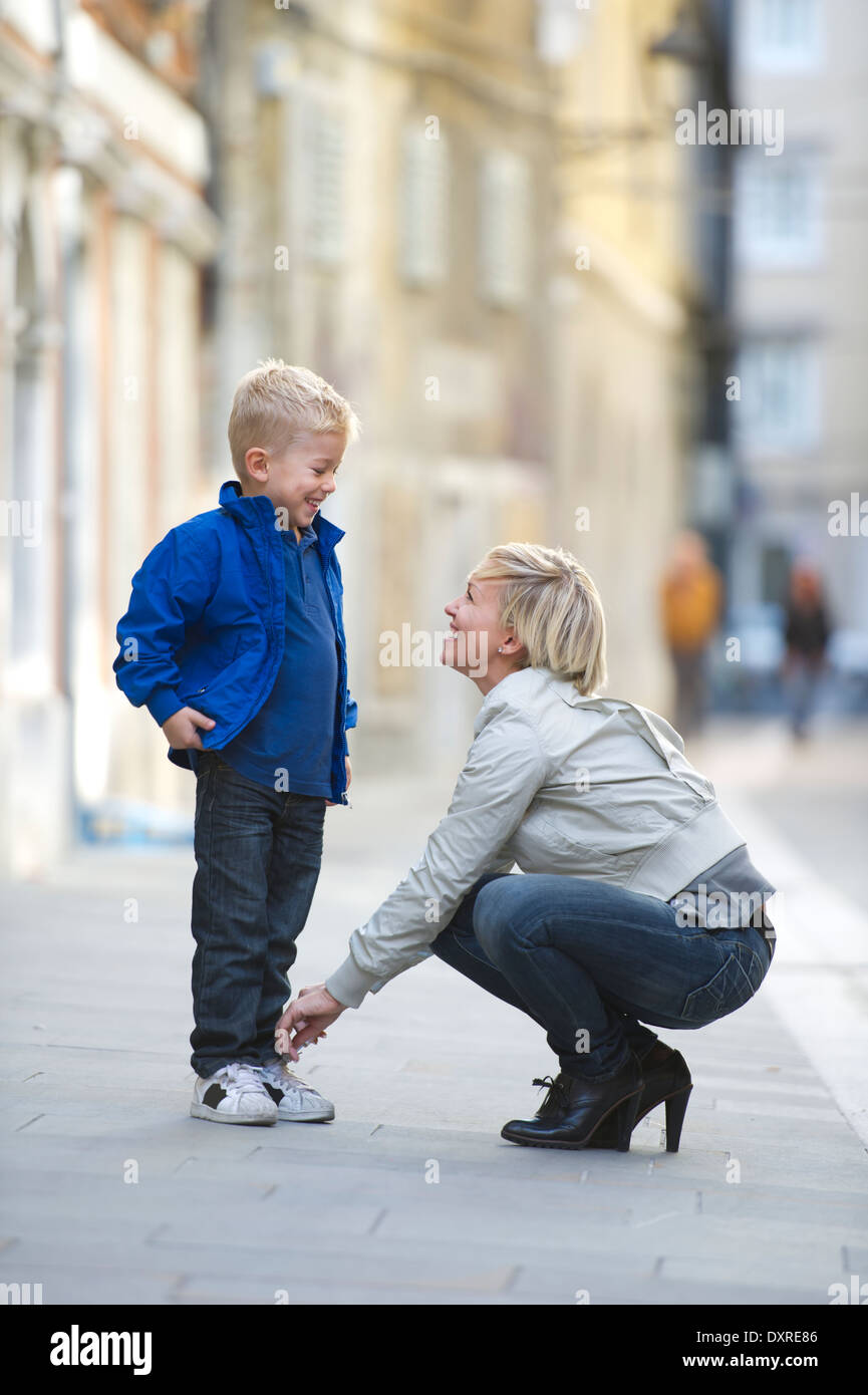 Shoestring hi-res stock photography and images - Alamy