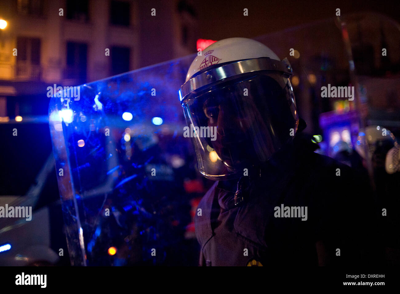Riot policeman hi-res stock photography and images - Alamy