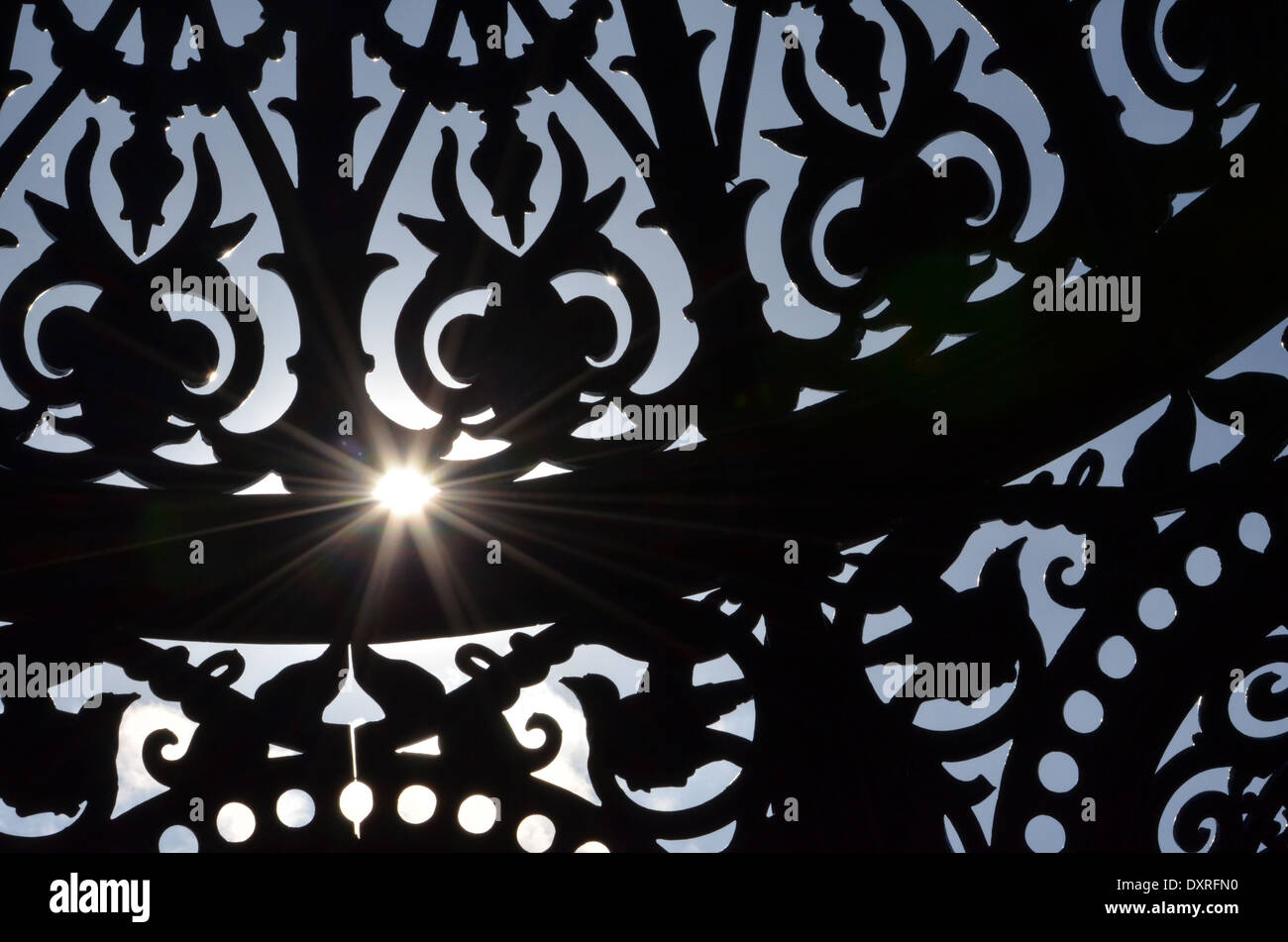 Cast iron canopy drinking fountain hi-res stock photography and images ...