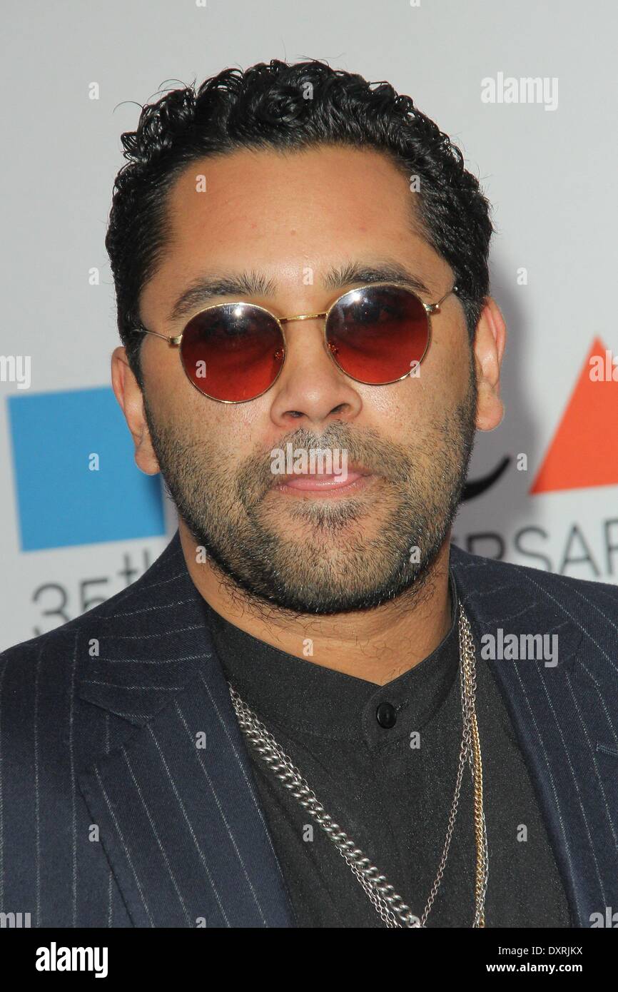 Retna hi-res stock photography and images - Alamy