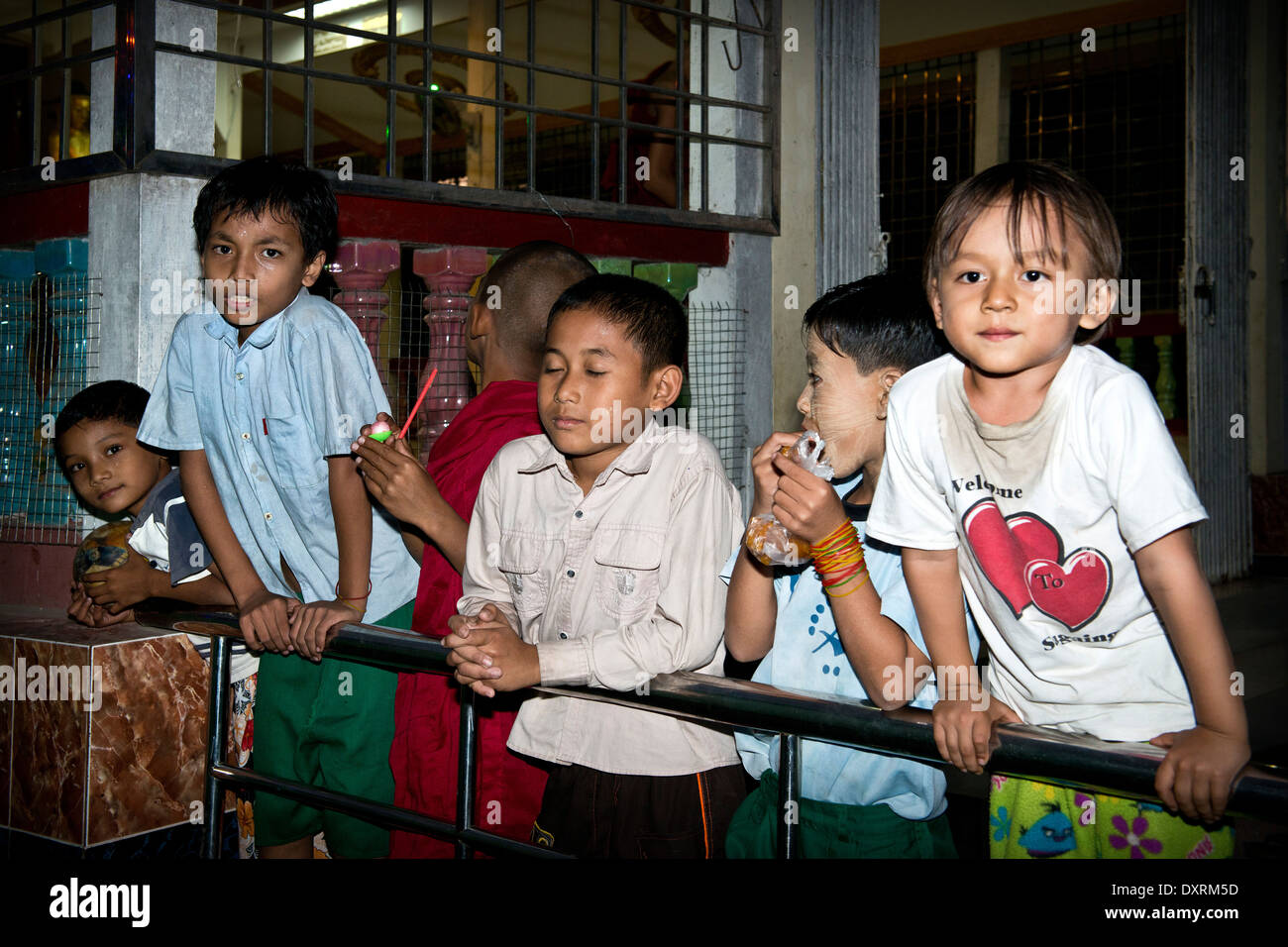 Myanmar, Tangoo, Children Stock Photo - Alamy