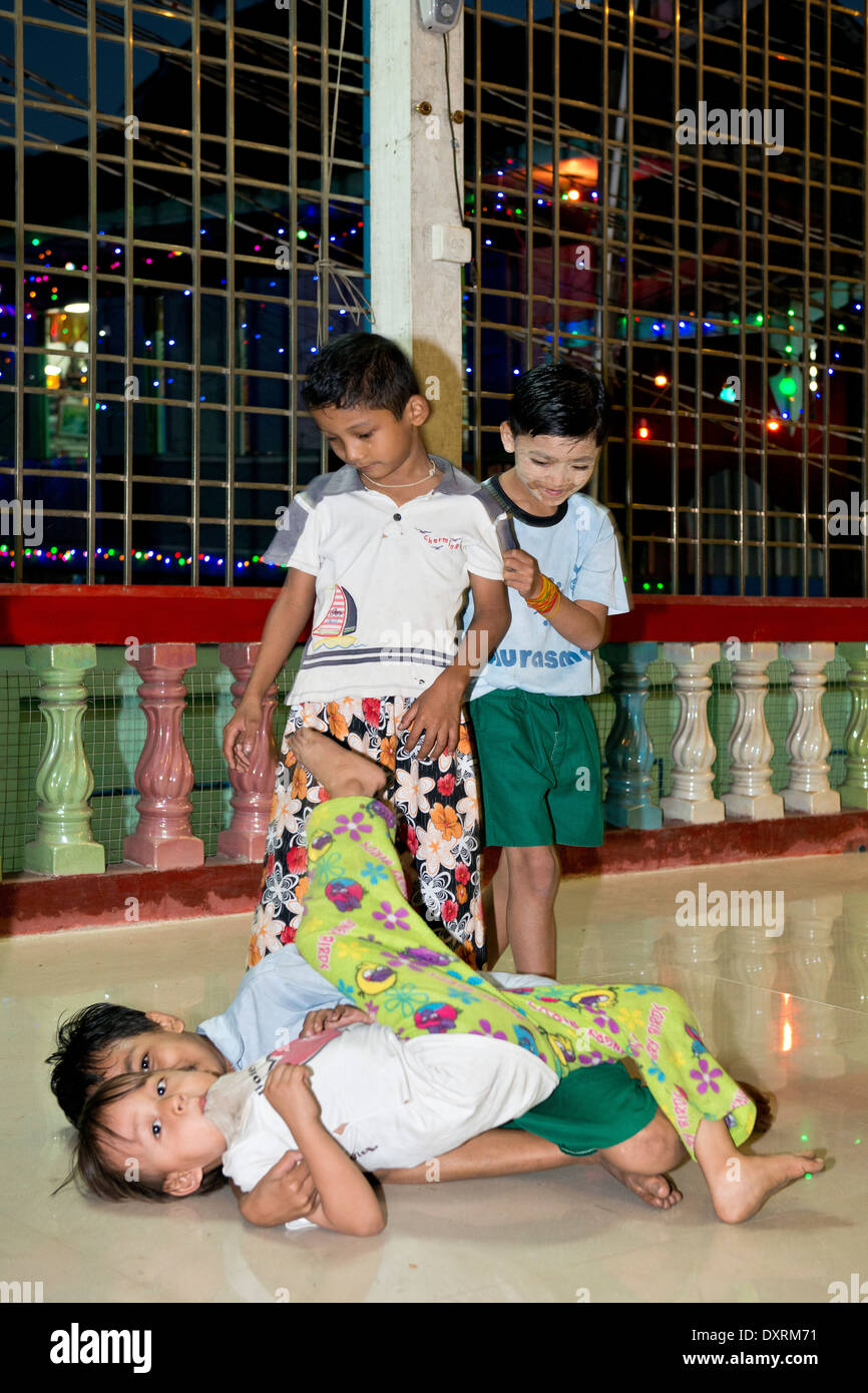 Myanmar, Tangoo, Children playing Stock Photo - Alamy